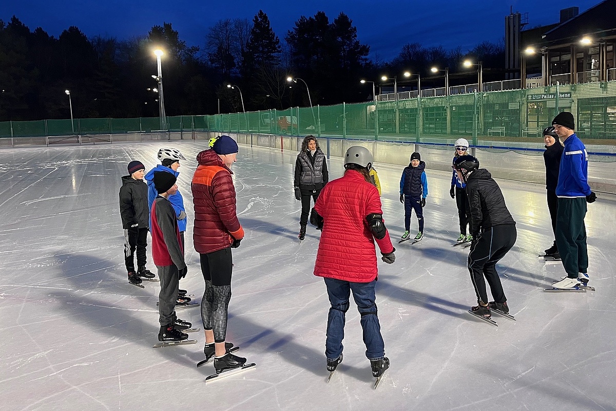 Kanten & Kurventraining für Eisschnelllaufer - Münchener Eislauf-Verein
